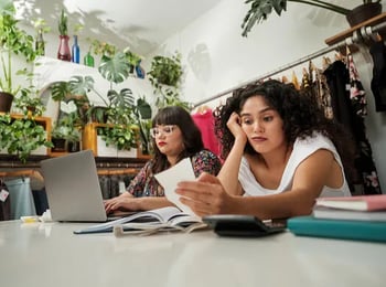 50 Things Retail Employees Can Do When They're Not Busy