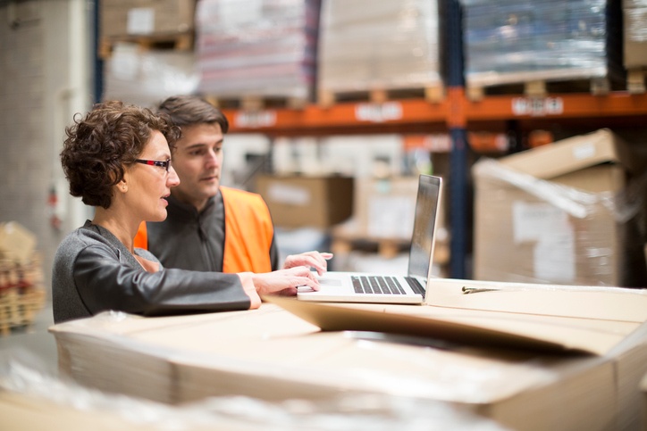 What’s The Best Shipping Software For Your Retail Operations? | Robert Vu